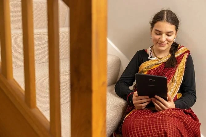 Introducing online learning at Kings InterHigh | Ruth Holmes | Relocate ...